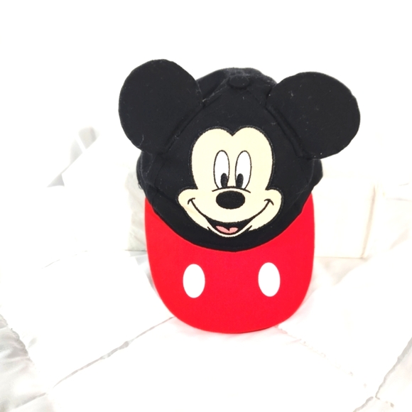 Disney | Accessories | Disney Mickey Mouse Black Red Junior Hat | Poshmark